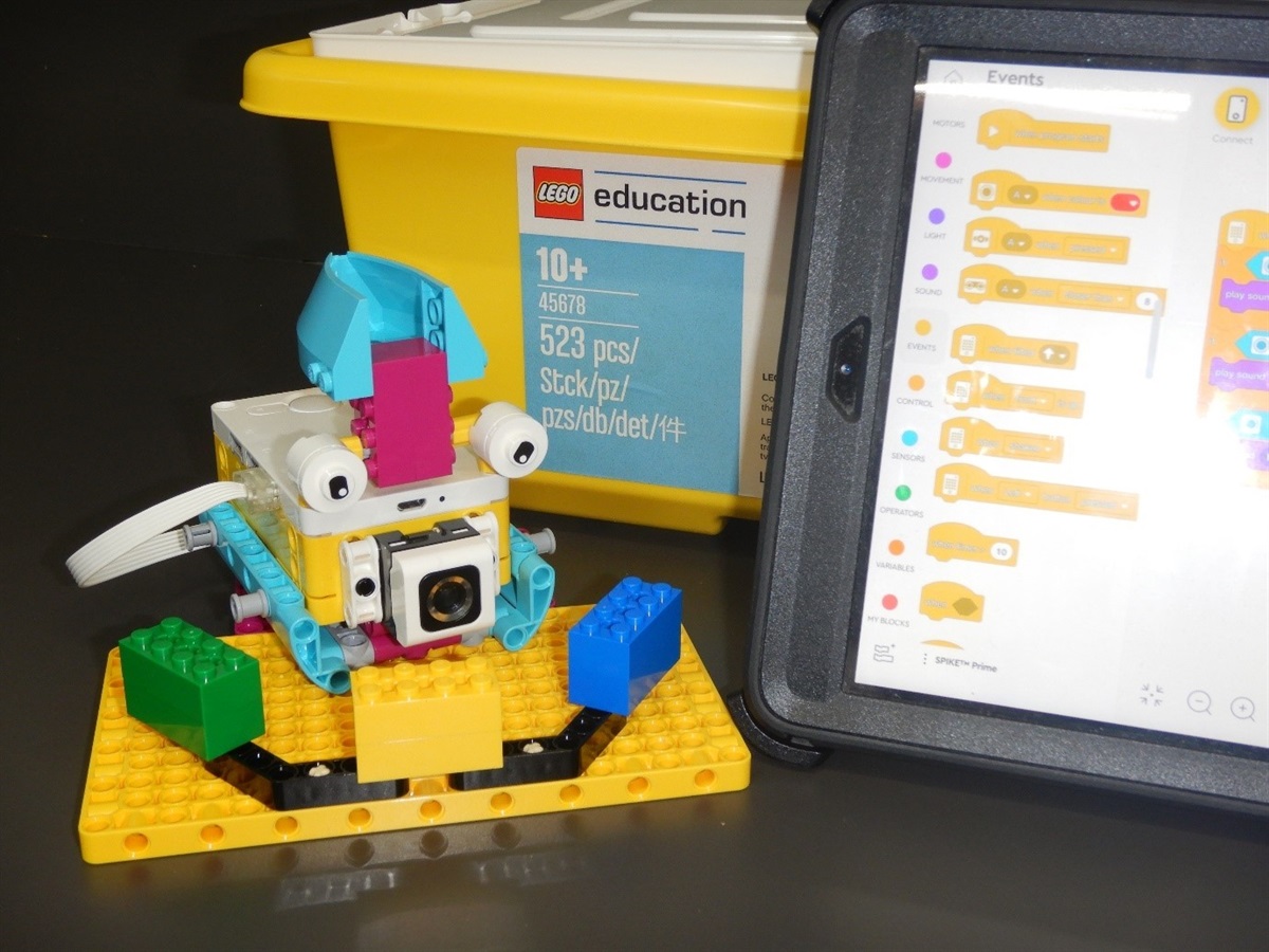 LEGO® Spikes @ Northside Library Rockhampton Regional Council