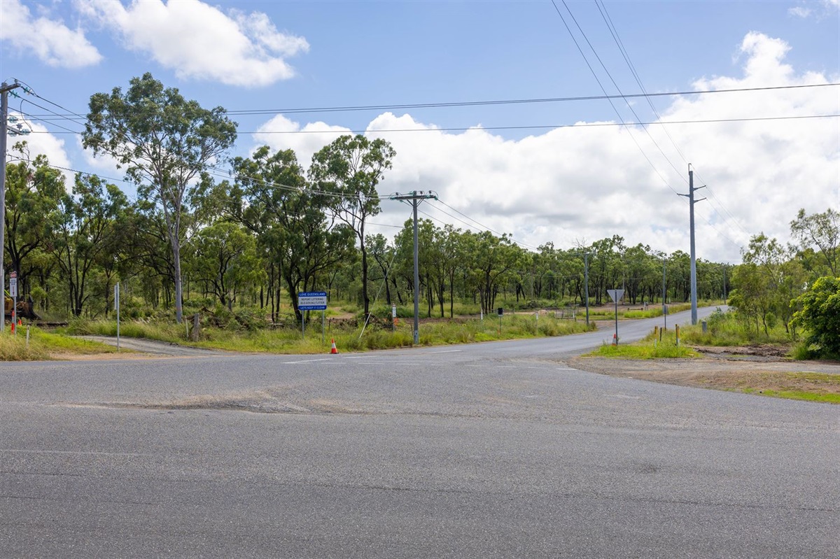 Construction underway for new roundabout at Birkbeck Drive Rockhampton ...